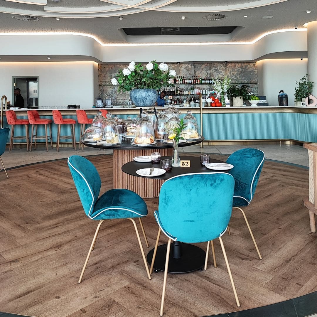 Olives & Plates Ellipse: A restaurant with a view - Hello Lifestyle ...