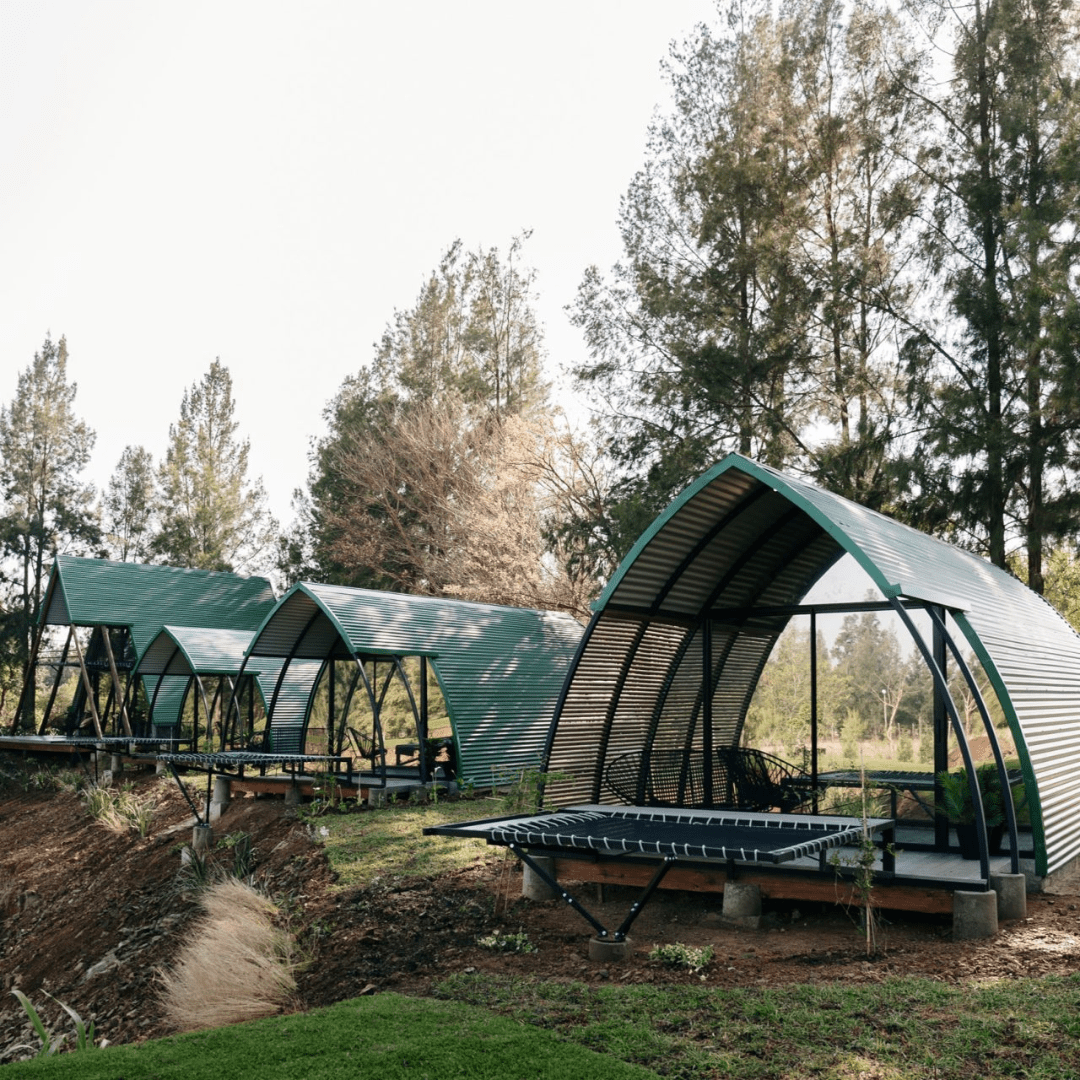 Romantic Pods for a Lovers' Retreat - Hello Lifestyle Magazine