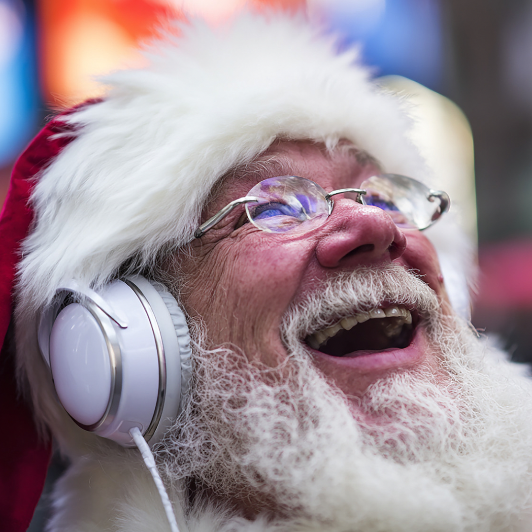 Santa Villages & Christmas Light Displays to Visit This December - Hello Lifestyle Magazine